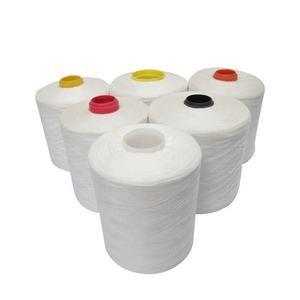 Cina Restringimento basso 100% del filato di poliestere del filato cucirino 50/3 bianco crudo sostenibile in vendita