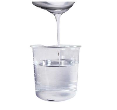 Cina Agente indurente Silicone Oil 1000Cst 1500Cst 12500Cst di Polydimethylsiloxane per la pedana mobile dei cosmetici in vendita
