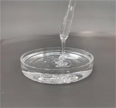 Cina PDMS Polydimethylsiloxane Dimethyl Silicone Oil As Antifoamer Mold Release Tire Leather Polisher Agent in vendita