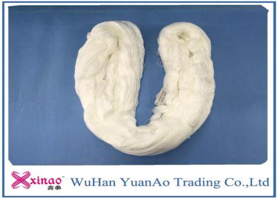 Cina L'anello bianco crudo resistente del filato 40s/3 100 della matassa ha filato il poliestere, certificato del CE in vendita