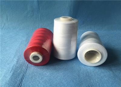Cina Multi filato cucirino colorato del cono di plastica per la macchina per cucire con la fibra 100% di poliestere in vendita