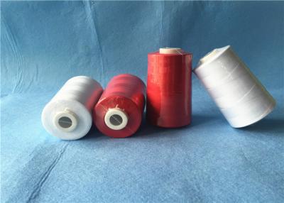 Cina Multi filato cucirino colorato del cono di plastica per la macchina per cucire con la fibra 100% di poliestere in vendita