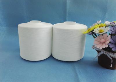 中国 高い粘着性の未加工白い円錐形はポリエステル ヤーンを敷布/毛布のための40/2 60/3回しました 販売のため