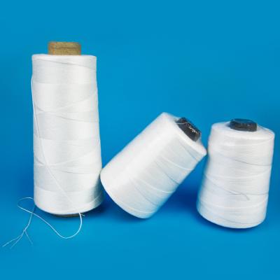 Cina Yarn il poliestere 100%, filato cucirino di chiusura tessuto pp di conteggio 20s/6 20s/9 della borsa del materiale per la macchina di Closing della borsa in vendita