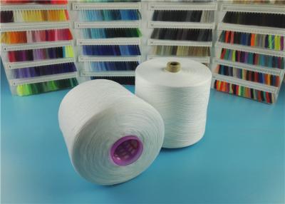 Cina 100% filati 40S/2 bianchi crudi amichevoli eco- del poliestere per il filato cucirino in vendita