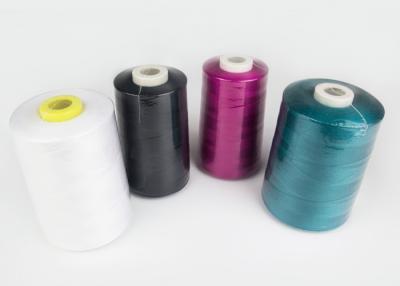 Cina Un colore in bianco e nero del filato cucirino filato 100% Z del poliestere o della torsione di S in vendita