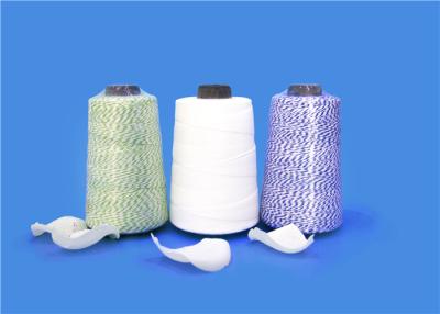 Cina 40/2 5000 di yarde di Ring Spun 100 del filato cucirino del poliestere in vendita