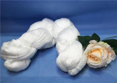 Cina Ring Spun Polyester Hank Yarn intelligente con la fibra della SEDE POTENZIALE DI ESPLOSIONE del vergine di 100% in vendita