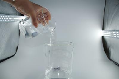 Cina olio siliconico Polydimethylsiloxane di Cst 50 100 350 1000 5000 per il filato cucirino in vendita