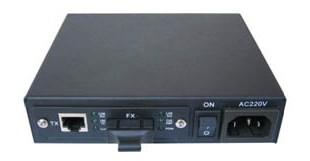 China DLX-855 Series 10/100M SNMP Managed Fiber media converter for sale