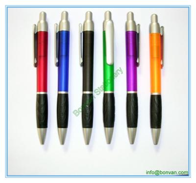 China high grade plastic pen,good value plastic ball point pen for sale