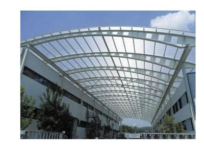 Cina Piastra di copertura in policarbonato trasparente a doppia parete con design moderno spessore 4 mm-20 mm in vendita