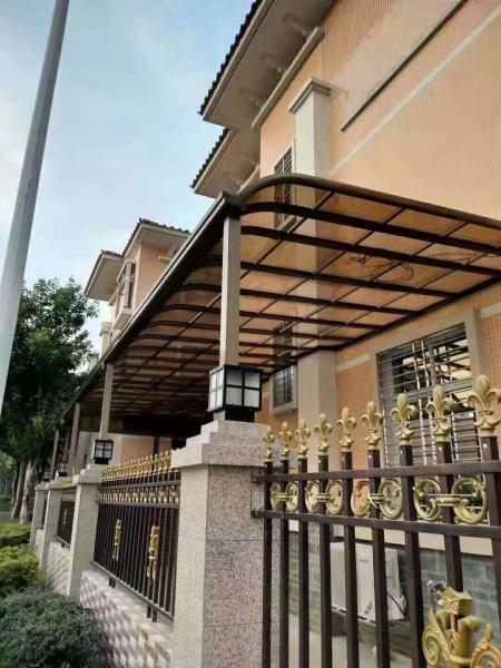 Quality Aluminium Support Awning With Polycarbonate Sheet Roofs for sale
