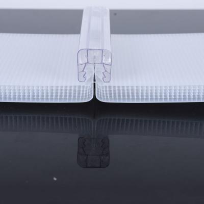China Easy To Install Polycarbonate interlocking Sheet Lengths 2.44m 5.8m 11.9m Customized Suitable For Safety Panels And Industrial for sale