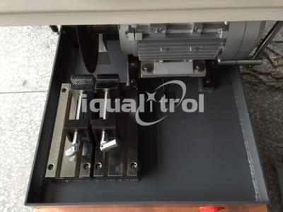 Cina Raffreddamento ad acqua metallografico della tagliatrice del manuale di rendimento elevato con velocità 2800rpm in vendita