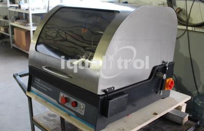 Cina Tagliatrice metallografica di surriscaldamento del manuale di protezione con il riciclaggio del raffreddamento ad acqua in vendita