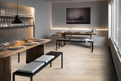 Cina slittamento anti di pavimentazione di legno Karen Pine GKBM DP-W82280 di 0.5mm SPC in vendita