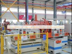 Gegalvaniseerde Omega Profile Roll Forming Machine 0,3 mm - 0,8 mm C-kanaal