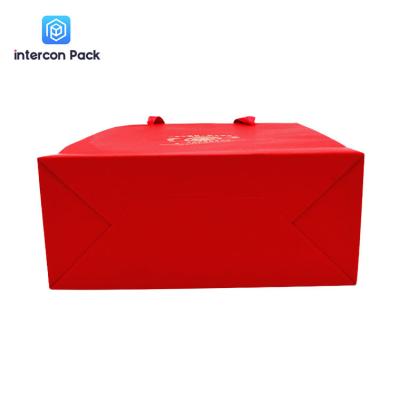 Cina Sacchetti della spesa rossi Eco FSC amichevole di carta kraft certificato con le maniglie in vendita