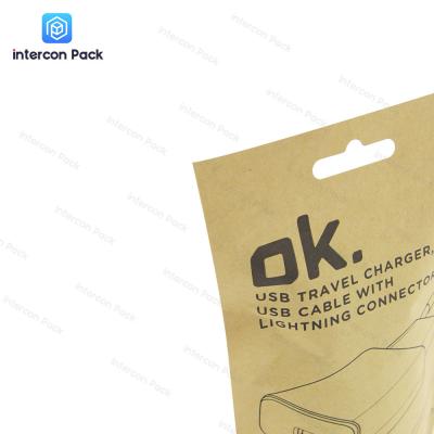 Cina borsa risigillabile dello zip della carta kraft di dimensioni multiple marroni del sacchetto per i prodotti elettronici con la chiara finestra MOQ basso in vendita