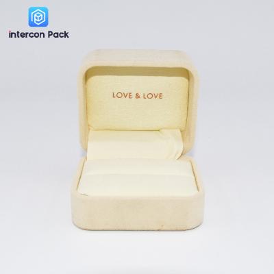 Cina Poliuretano di Flip Small Jewelry Packaging Boxes che si affolla il contenitore di gioielli della copertura superiore del panno in vendita