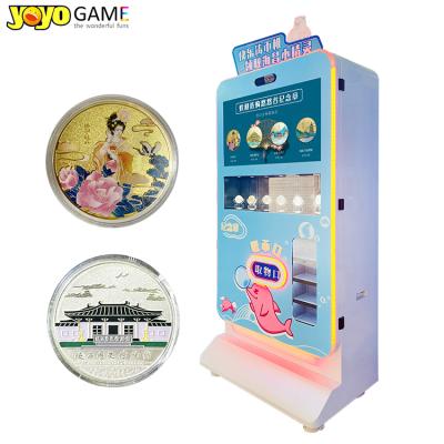 China Custom Graphics Medal Vending Machine with Multiple Payment Options and Metal Construction for Theme Parks for sale
