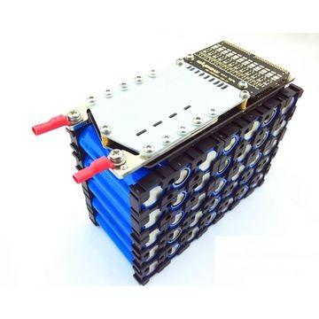 China Long Cycle Life LiFePO4 22V 15Ah Battery Pack with PCM and Patent-pending Plastic Holders for sale