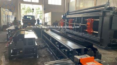 China Resistência à tração 350-550N/Mm2 Linha de produção de gabião com tamanho de malha 60X80-80X100MM e sistema de controle PLC for sale