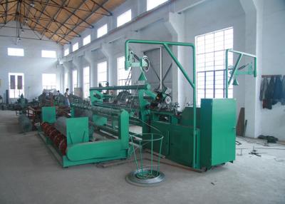 Chine Contrôle complètement automatique de PLC de machine de barrière de maillon de chaîne de rendement élevé avec le moteur servo à vendre