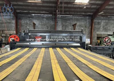 China 4-6m Gabion Mesh Machine Treksterkte 380-550N/mm2 gegalvaniseerde draad 2-4mm Te koop