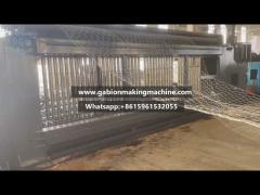 Gegalvaniseerde of PVC-gecoate Gabion Machine Draad Diameter 2,0-4,0 mm Maaslengte 30-50 mm