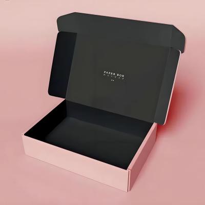 China Customizable Luxury Collapsible Rigid Paper Packaging Glossy Matt Lamination with Logo Embossing Magnetic Cardboard Gift Boxes for sale