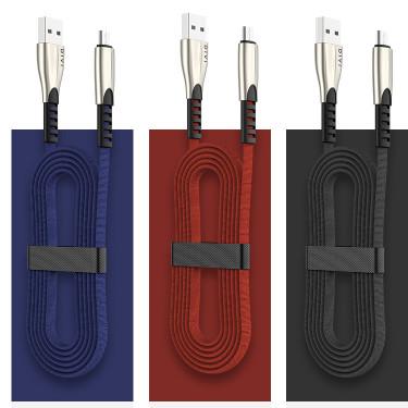Cina 2.1A cavo di dati di carico del PVC USB per il carico veloce di IPhone in vendita