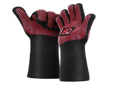 China Comfortabele Hittebestendige BBQ Handschoenen, Flexibele Lange Siliconeovenwanten Te koop