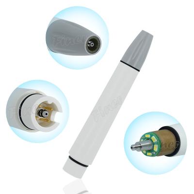 Cina Dental Ultrasonic Dental Cleaner Piezo Scaler LED Dental Scaler Handpiece in vendita