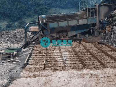 China Gold Wash Plant Trommel Gold Separation Equipment 5TPH-200TPH for sale