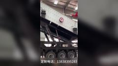 Tire-mounted mobile crushing and screening machine