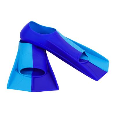 China Full Foot Design Silicone Swimming Fins Short Blade Adjustable Flippers for sale