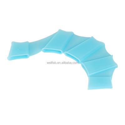 China Factory Direct Selling Soft Silicone Swimming Palm Hand Flippers Training Diving Gloves Swim Palm Finger Webbed Fins for sale