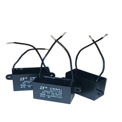 中国 CBB61 450V 10UF 100 ライン長さ モーター走行コンデンサ AC 位置穴付きプラスチック三角形 販売のため
