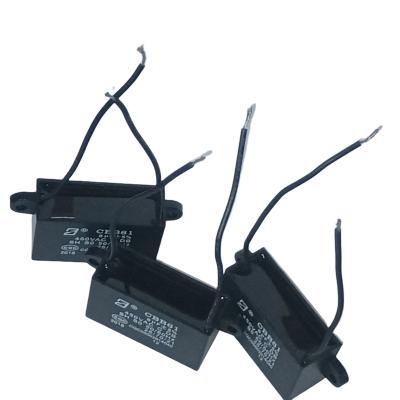 中国 CBB61 モータースタートコンデンサ 450V 8.0UF 位置穴付きプラスチック三角形 販売のため
