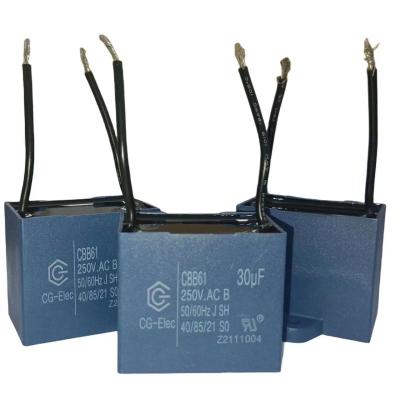 Cina CBB61 250V 30UF Lunghezza di linea 60 AC condensatore motore con triangolo di plastica con foro di localizzazione in vendita