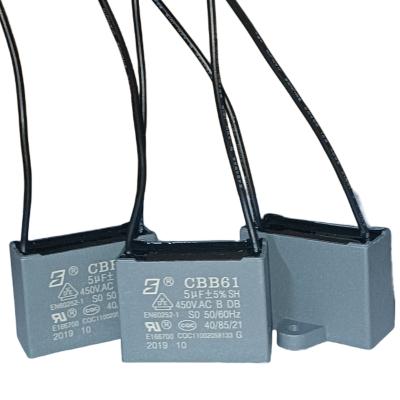 Cina CBB61 450V 5.0UF Classe B AC Motor Condensator Triangoli di plastica con foro di posizionamento in vendita