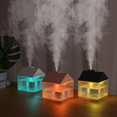 Chine Homefish OEM 250ML en gros 2021 Mini Petit concepteur commercial USB sans fil voiture Smart Cool Mist Humidificateur à LED à ultrasons à vendre