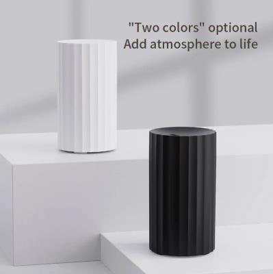 China Mejore su coche y el ambiente del hogar con el portátil de 7 colores 100ml simulación de la llama del coche de difusor de humidificador para el envío directo en venta