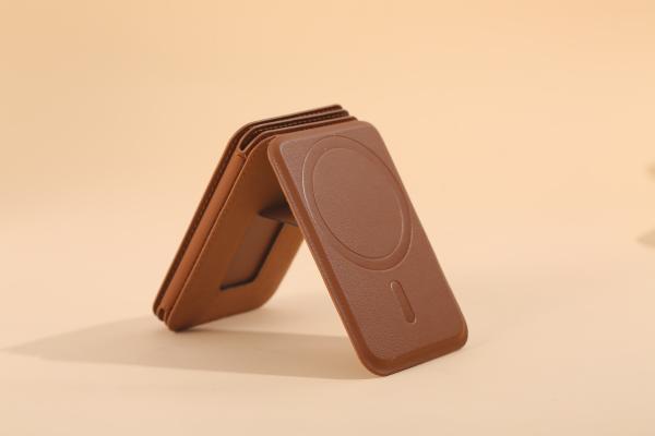 Quality Anti Scratch Magsafe Card Wallet With Tri Fold Layout / Mirror for sale