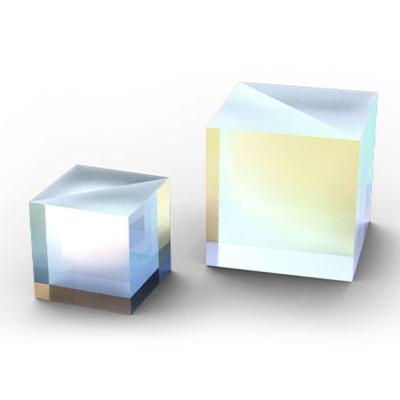 Cina cubo di vetro ottico di polarizzazione di 50mm del beam splitter a banda larga di ottica BK7 in vendita