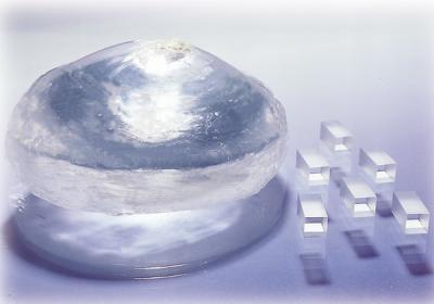 Cina L'AR che ricopre il cristallo non lineare 2500 nanometro del ND Yag del laser Bbo Crystal BaB 2O4 in vendita