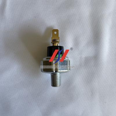 China 15531-3901-0 Kubota D902 High-Precision Oil Pressure Sensor for sale