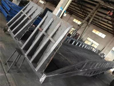 China Electric Mobile Ramp Loading Dock Yard Ramp 8T, 10T For Logistic Center for sale